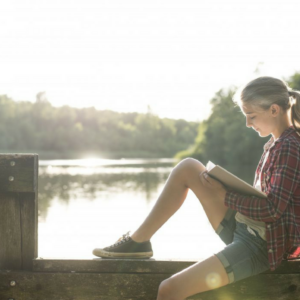 Summer Reading Poster to Inspire All Patrons to Read!