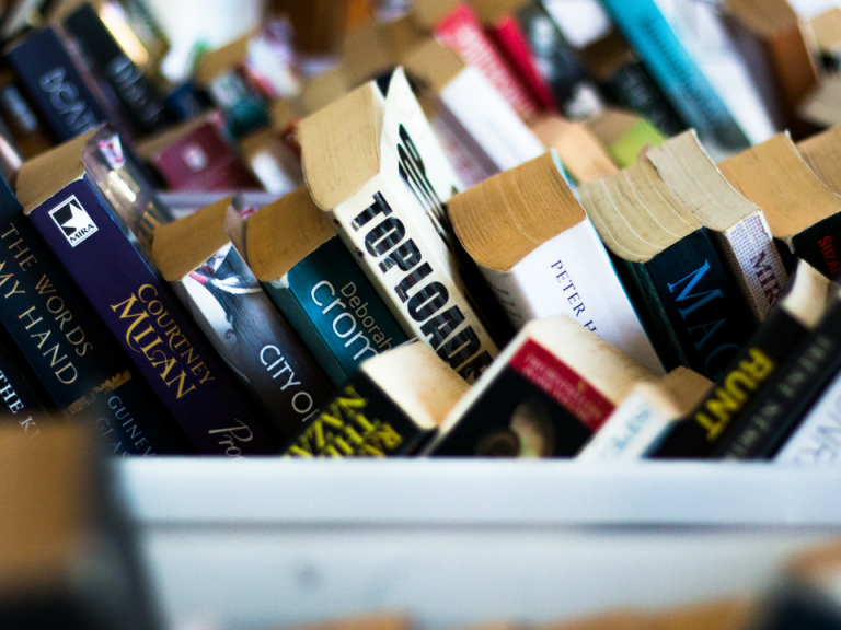 7 Overdue Library Book Memes to Make you LOL | Alexandria